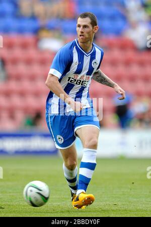 Chris McCann, Wigan Athletic Stock Photo - Alamy