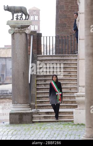 Rome, Italy. 31st Mar, 2020. Mayor of Rome, Virginia Raggi, in Piazza ...