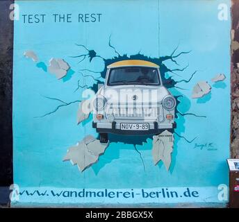 Drawing of a German car Trabant on the wall Stock Photo - Alamy