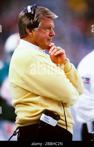 Dallas Cowboys coach Jimmy Johnson watches the action during the NFC ...