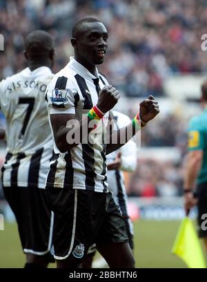 Newcastle United's Papiss Cisse celebrates victory after the final ...