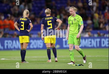 LINDA SEMBRANT & NILLA FISCHER SWEDEN GREAT BRITAIN LADIES V SWEDEN ...