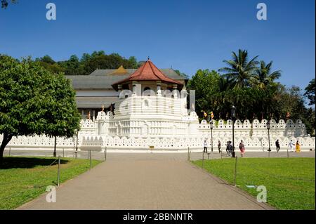 Exterior architecture at Temple of the Tooth in Kandy city, Sri Lanka ...