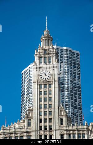 Iconic building from1924 located in Michigan avenue in Chicago Stock ...