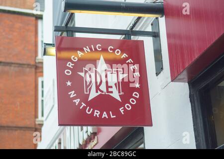 Pret A Manger store, Brtish chain of cafe / food take away stores ...
