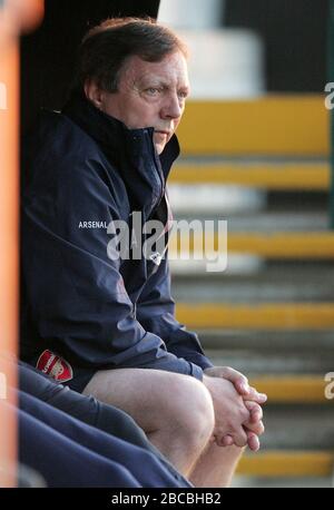 Vic Akers (Manager, Arsenal Ladies Stock Photo - Alamy