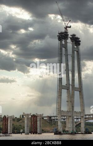 Building Preobrazhensky bridge across the Dnieper River to the island ...