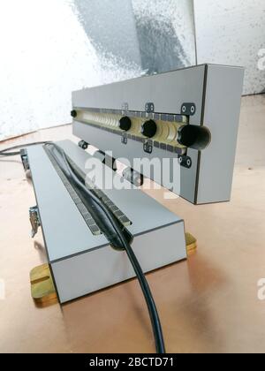 EM-clamp for conducted immunity test for electromagnetic compatibility ...