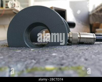 Bulk current injection test BCI for automotive electromagnetic ...