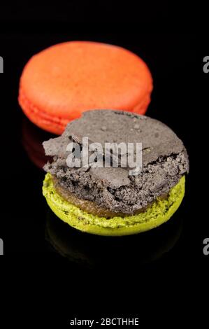 Broken french macaron. Popular biscuit Stock Photo - Alamy