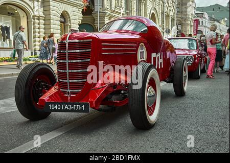 GAZ GL-1, 1940, the first Soviet sports car, rally Gorkyclassic on the ...