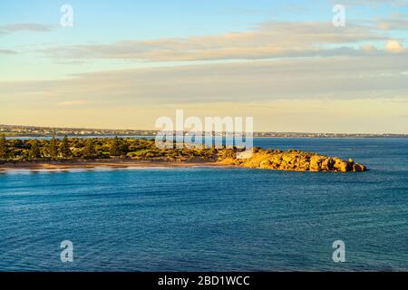 Port Elliot Obelisk at sunset, Horseshoe Bay, South Australia Stock ...