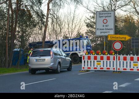Jessen, Germany. 06th Apr, 2020. A sign at the roadside of the B187. A ...