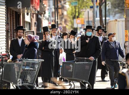 Williamsburg, Brooklyn. Orthodox Jewish neighborhood, Hasidic Jews ...