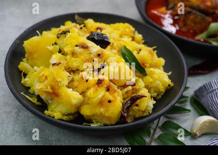Kappa and meen curry / Spicy Red fish Curry with Cassava or Tapioca ...