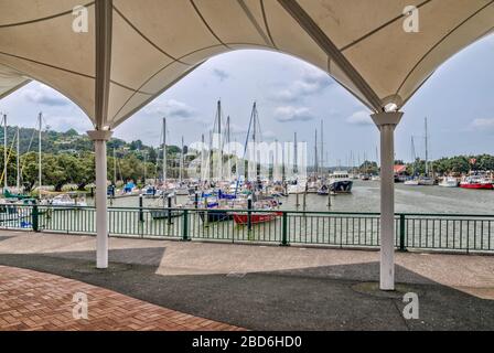 Canopy Bridge, boats at Town Basin marina at Hatea River in Whangarei ...