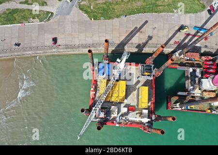 Fugro, jack up rig the excalibur at Newhaven port Stock Photo - Alamy