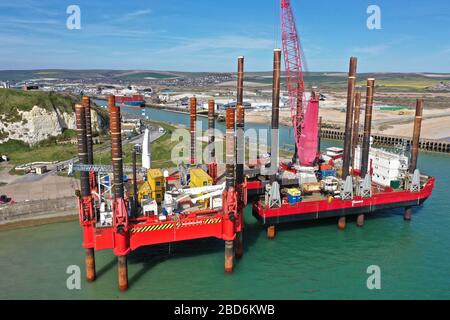 Fugro, jack up rig the excalibur at Newhaven port Stock Photo - Alamy