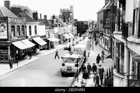 Sittingbourne High Street, Sittingbourne, Kent, England, United Stock ...