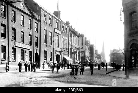 Chesterfield High Street early 1900s Stock Photo: 58188564 - Alamy