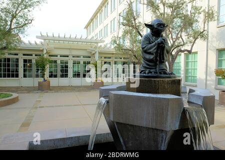 Yoda Fountain at the entrance to the Letterman Digital Arts Center ...