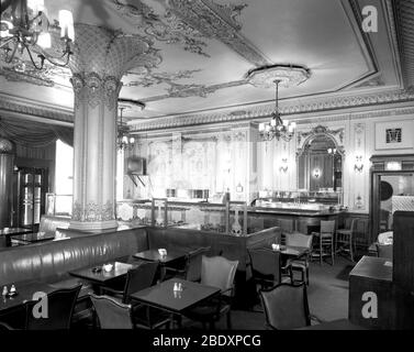 Schrafft's, Chrysler Building Stock Photo - Alamy