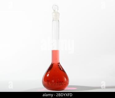 Cobalt nitrate hexahydrate Stock Photo - Alamy