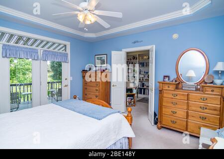 Interior bedroom in a middle class American home Stock Photo - Alamy
