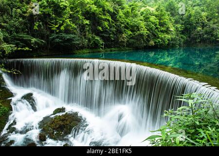 (200411) -- LIBO, April 11, 2020 (Xinhua) -- Photo taken on April 10 ...