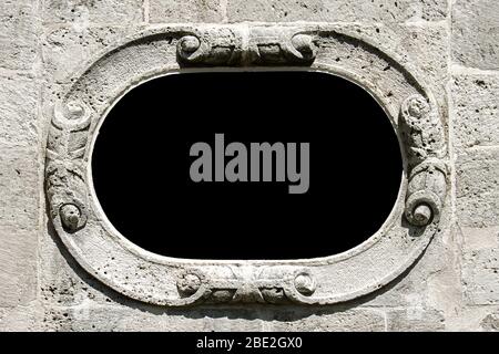 A traditional round window at a palace in Seoul, South Korea Stock ...