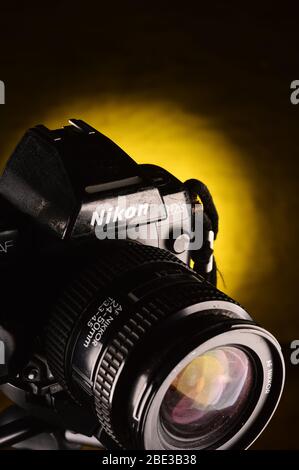 Nikon 8008s film camera on tripod Stock Photo - Alamy
