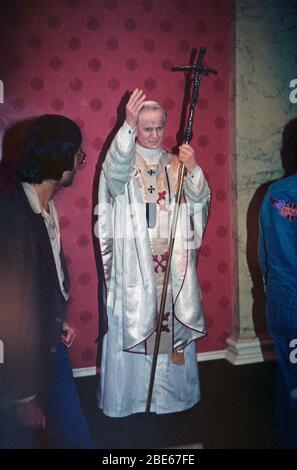The Pope John Paul II as a waxwork replica at Madame Tussauds London ...