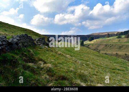 Dam at Baitings Reservoir, Ripponden, West Yorkshire Stock Photo - Alamy