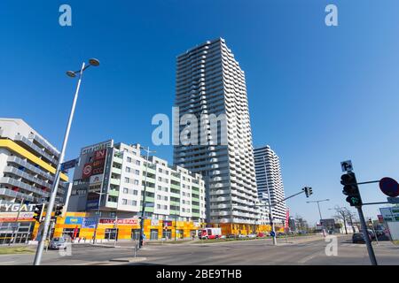 Wien, Vienna: City Gate high-rise appartment building, in 22 ...