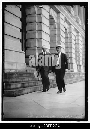 HARDING, WARREN GAMALIEL. AS SENATOR, WITH SECRETARY Stock Photo - Alamy