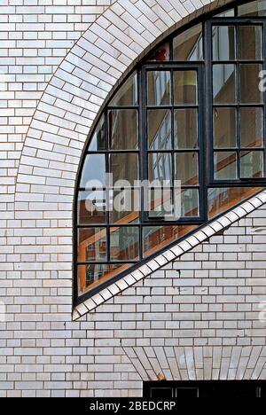 1920s Art Deco Architecture Factory Warehouse Sandersons Warehouse, 19 ...
