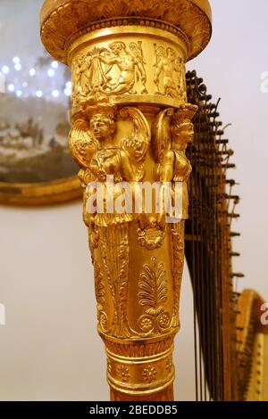 Harp by Sebastian Erard, London, 1800s Stock Photo - Alamy