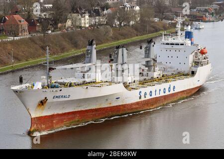 Refrigerated Cargo Vessel / Reefer Emerald Stock Photo - Alamy