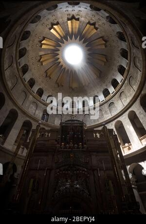 Oculus in the dome of the Church of the Holy Sepulchre, Jerusalem Stock ...