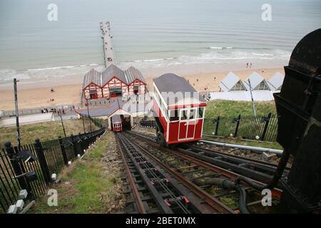 Saltburn cliff lift, water balance lift at Saltburn,Saltburn tramway at ...