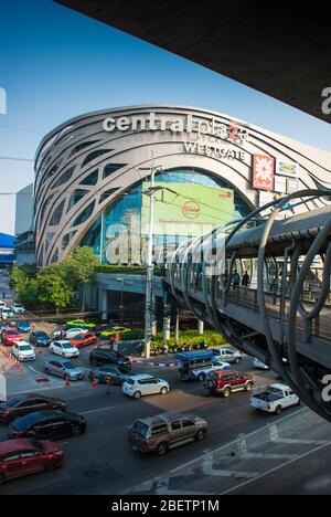 Central Plaza Westgate, a shopping mall in Nonthaburi at the ...