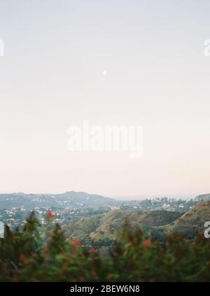 Moon rise over the Los Angeles downtown at California Stock Photo - Alamy