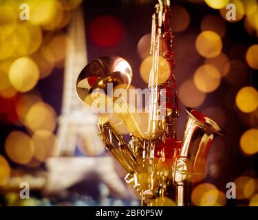 Paris - Eiffel Tower 1980s Stock Photo - Alamy