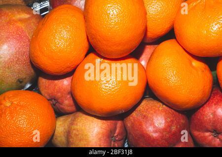 Fresh mandarins. natural looking fruits Stock Photo - Alamy