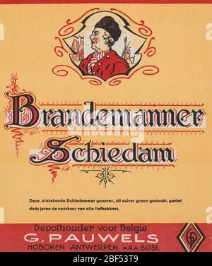 Rare stylish unused and new decorated vintage jenever label from a Oude ...