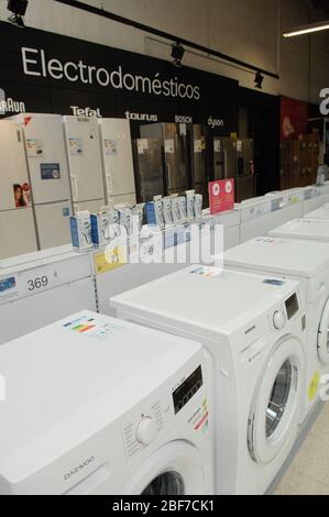Carrefour Home,washing machine Stock Photo - Alamy