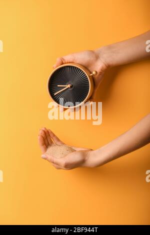 Due target concept Stock Photo - Alamy