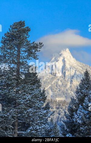 ross peak in the bridger range in winter near bozeman, montana Stock ...