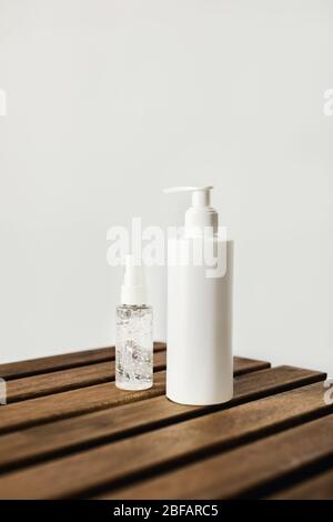 Hand sanitizer with antimicrobial transparent gel with bubbles for ...