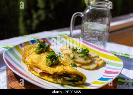 teapot and camera vintage Stock Photo - Alamy